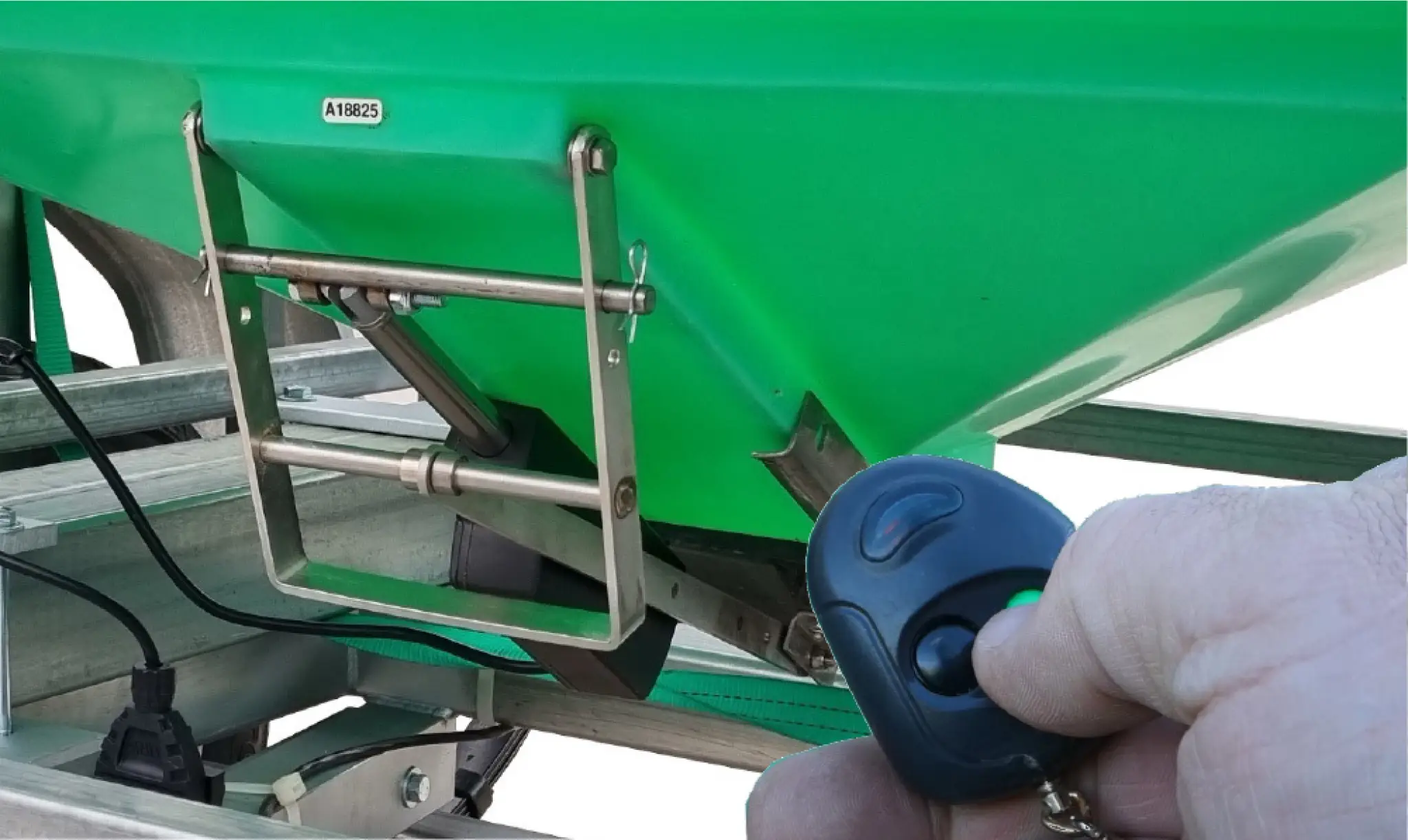 JACKY Feed Out Trailers